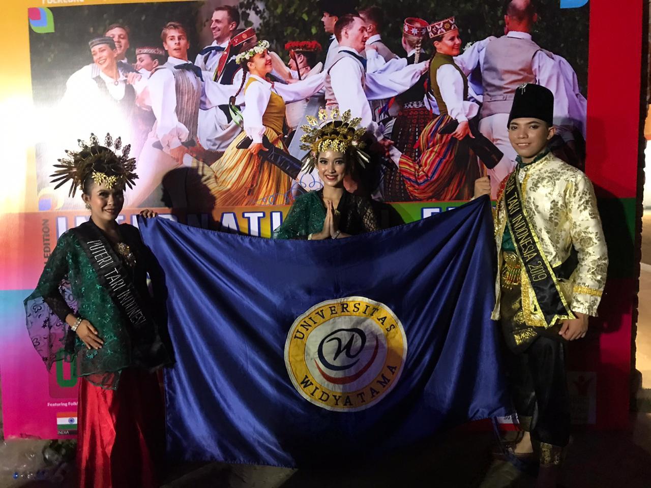 Kegiatan Pertukaran budaya antar bangsa International Ethnic Folklore ...
