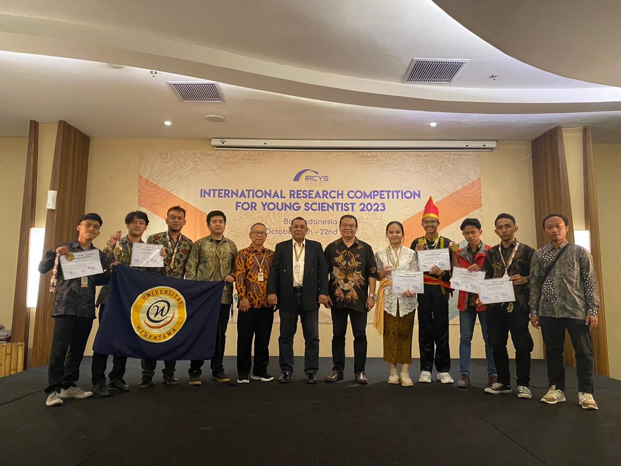 IRCYS 2023: Mahasiswa Teknik Elektro Universitas Widyatama Raih Juara 3 ...